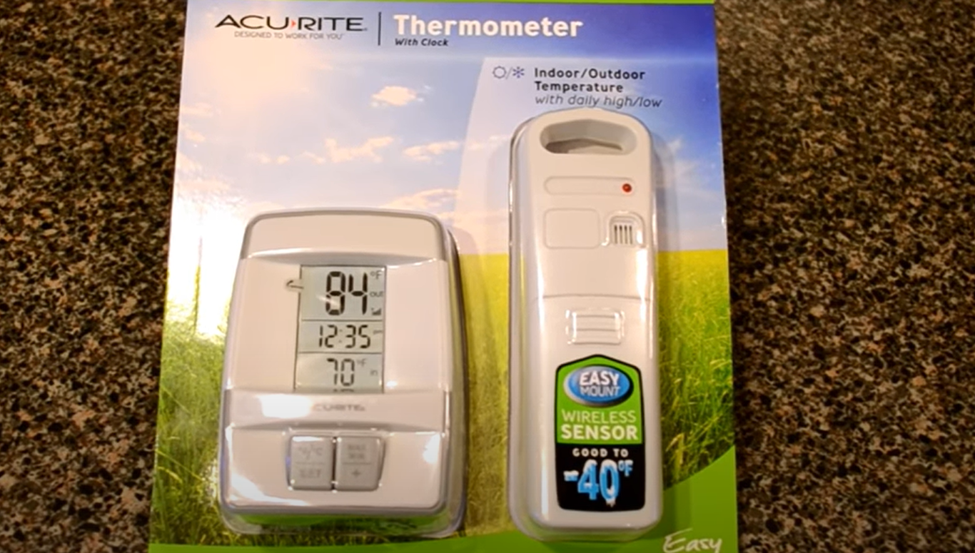 AcuRite 00611A3 Indoor Outdoor Thermometer Review in June 2023 ...
