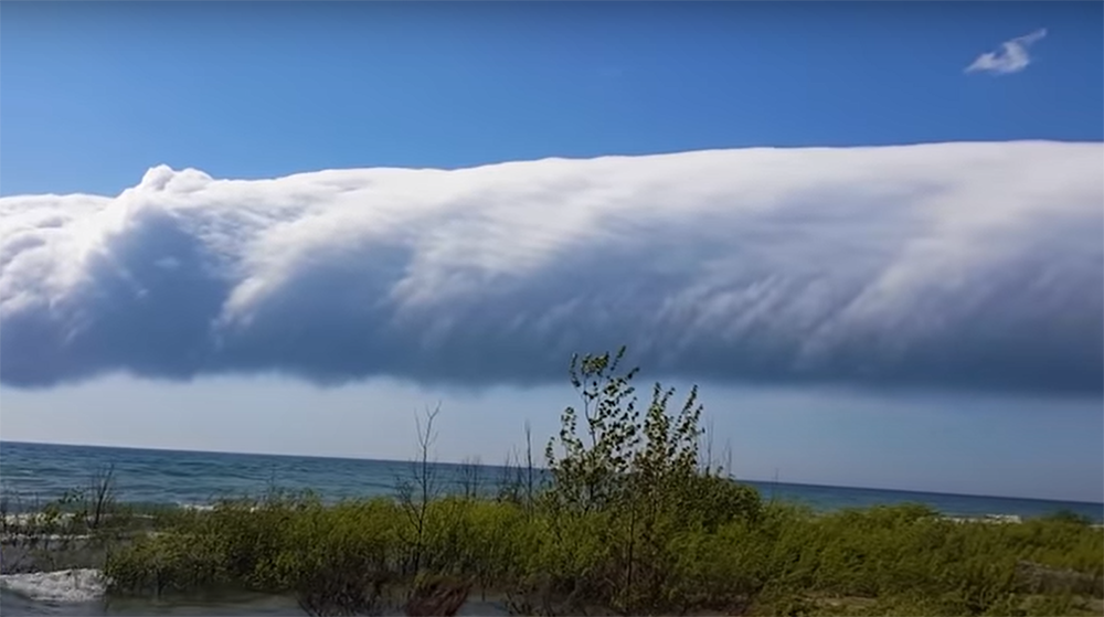 Why Are the Clouds So Low? - WeatherStationPro